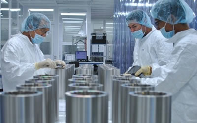 The Importance of Clean Rooms in Medical Device Creation - Means ...